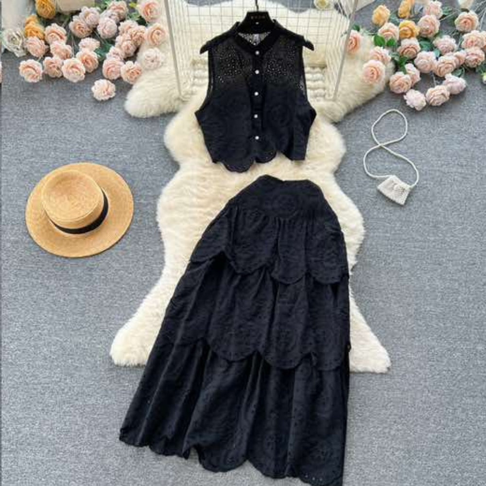 Chantal – Lounge Edit