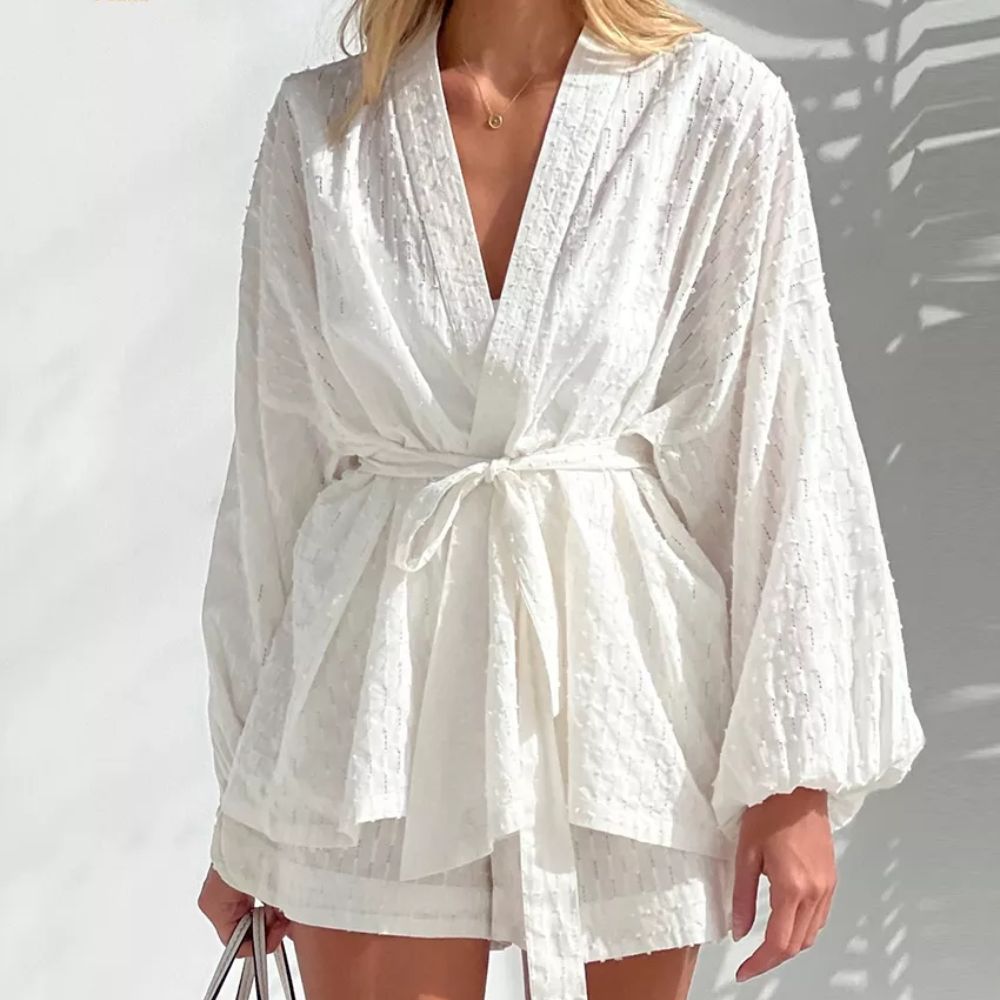 Xariah – Lounge Edit