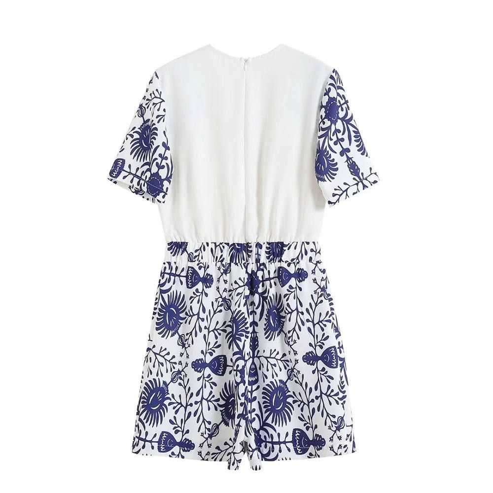 Onechan – Lounge Edit